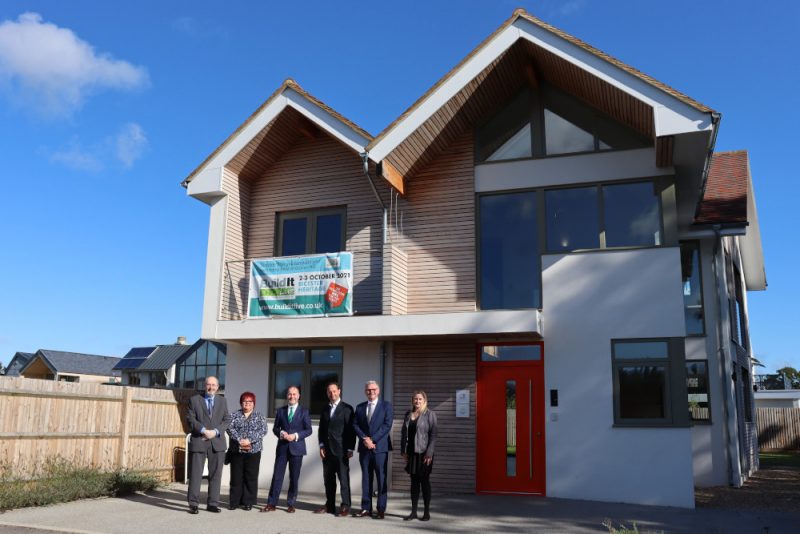 Housing Minister Pincher visits Graven Hill site in Bicester